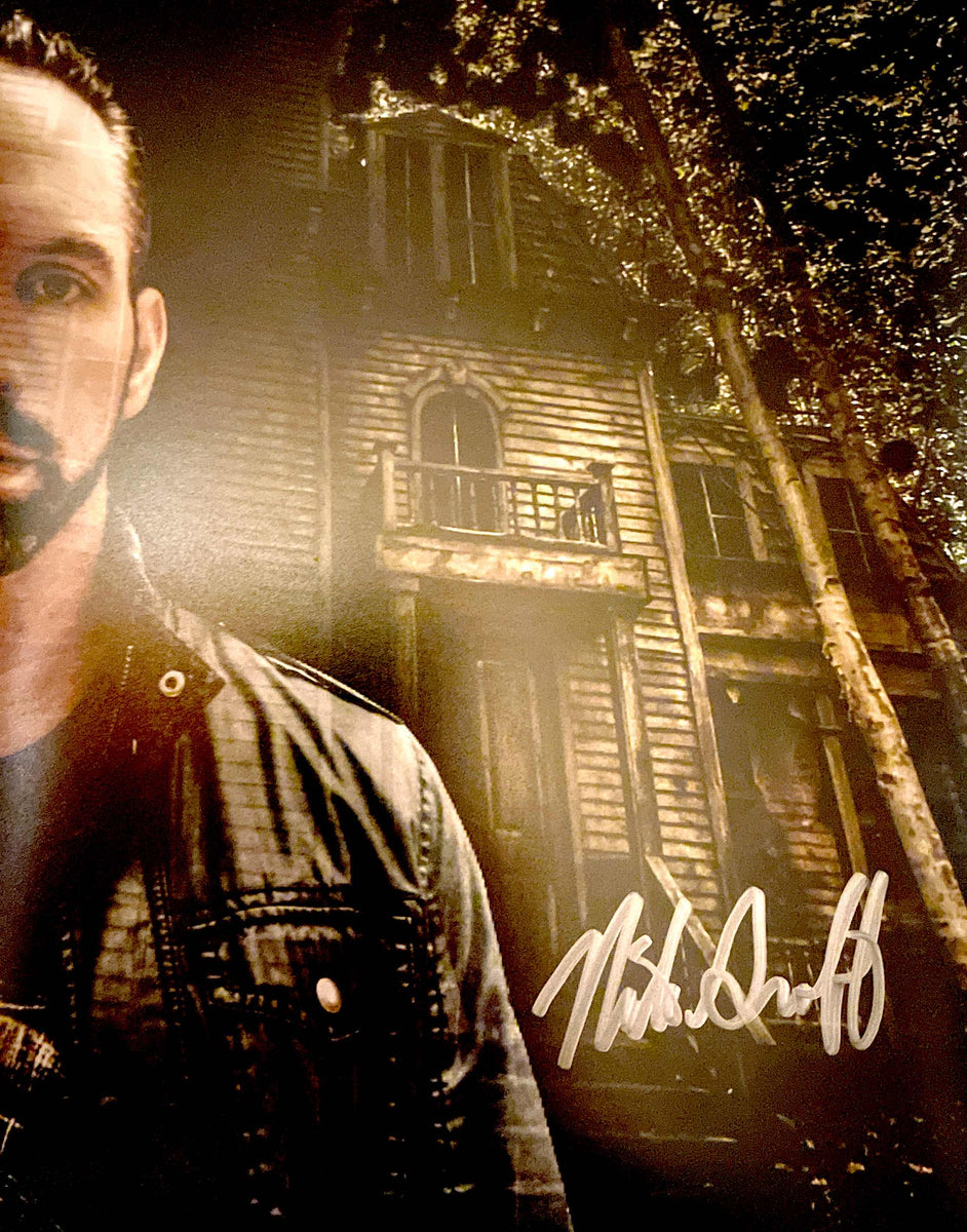 8x10 Nick Groff Haunted House Photo Autographed by Nick – Nick Groff Merch